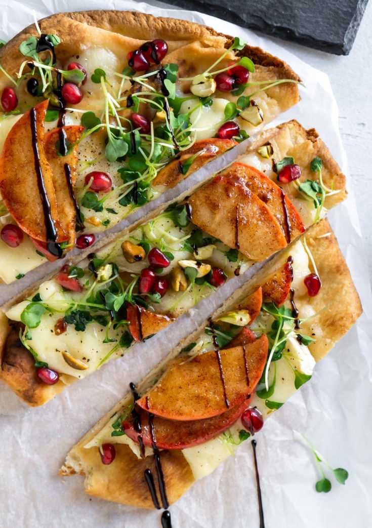 Baked Brie And Apple Flatbread Pizza - JZ Eats