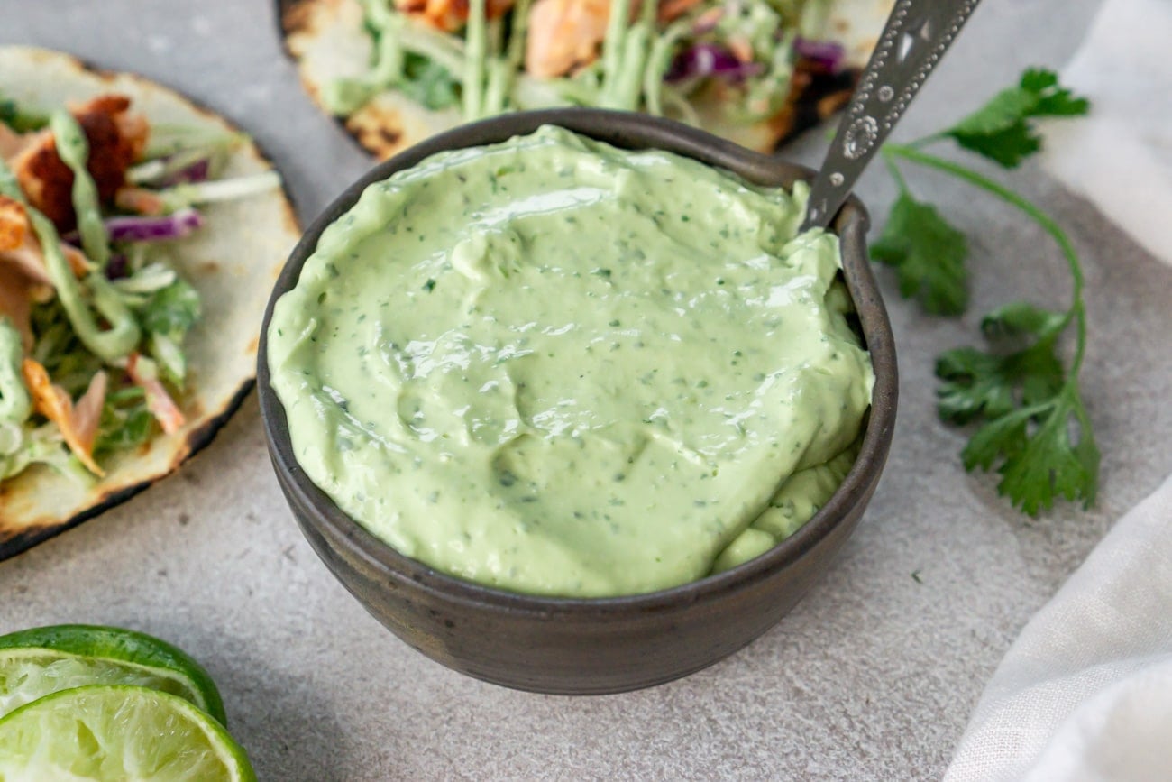 5 Minute Avocado Cream Sauce - JZ Eats